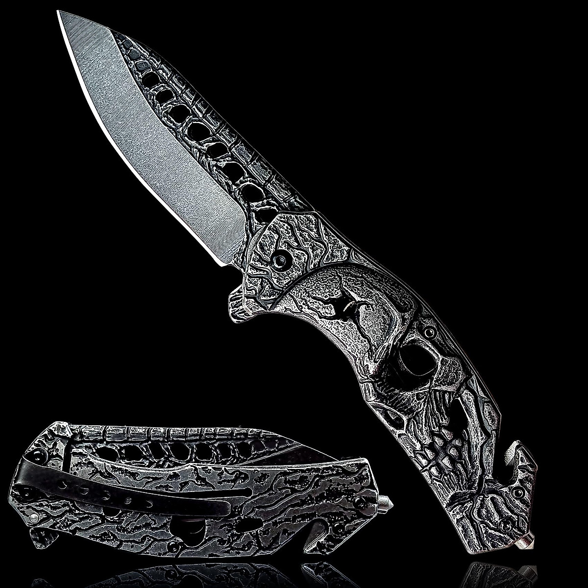 MADSMAUG Pocket Knife, Cool SKULL Pocket Folding Knife with Seatbelt cutter & Window Breaker, Great festival Christmas Gift EDC knife For Men Outdoor Survival Camping (Stone-wash)