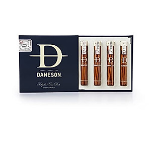 Daneson Single Malt Scotch Wood Toothpick Lightweight Portable Wooden Gift for Men With Elegant and Luxury Design Toothpick Holder 12 Toothpicks(SCOTCH)