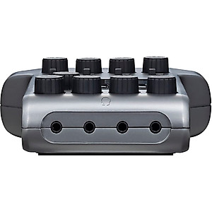 Zoom PodTrak P4 Portable Podcast Recorder with 4x AA Batteries, 32GB SD Card, USB-C to USB-C Cable and StreamEye Polishing Cloth