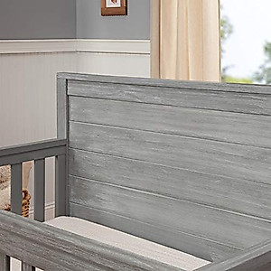 DaVinci Fairway 4-in-1 Convertible Crib in Cottage Grey, Greenguard Gold Certified
