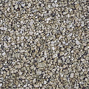 8 Quarts xGarden Horticultural Grade Premium Vermiculite - Extra Chunky