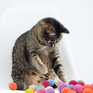 Hggha 81Pcs Cat Ball Launcher Gun,Funny Interactive Cat Toys for Bored Indoor Adult Cats, 80Pcs Plush Cat Toy Balls with 1 Launcher, Cat Fetch Toys, Cute Kitten Kitty Toys for Training,Playing