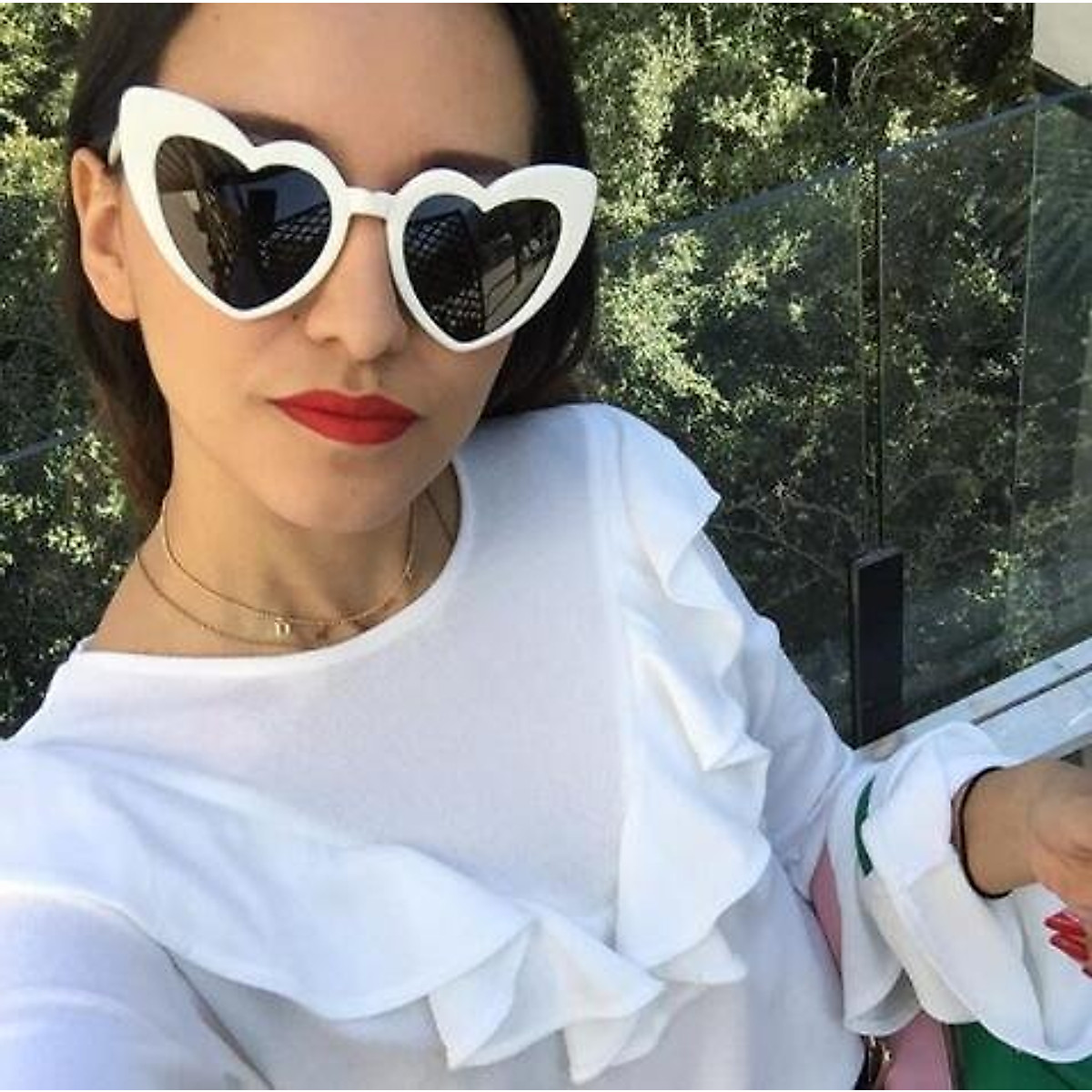 boqopod 2 Pack Clout Heart Shaped Sunglasses Goggles Vintage Cat Eye Mod Style Retro Kurt Cobain Glasses (White*2)