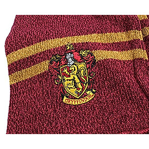 Harry Potter Hogwarts Houses Knit Gryffindor Scarf & Pom Beanie Set (Gyffindor)