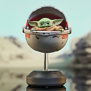 Diamond Select Toys Star Wars: The Mandalorian: The Child with Pram 1:6 Scale Statue, 5.5 inches