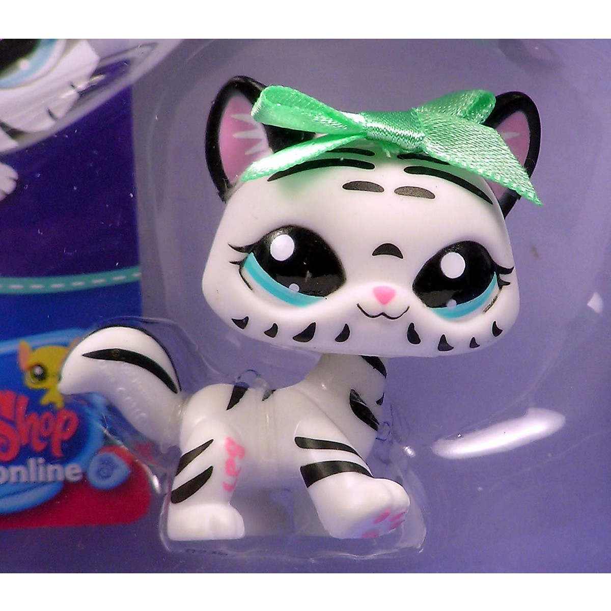 Littlest Pet Shop Online Multi-pack with 5 Trading cards and 5 Welcome Pets from LPSO.com