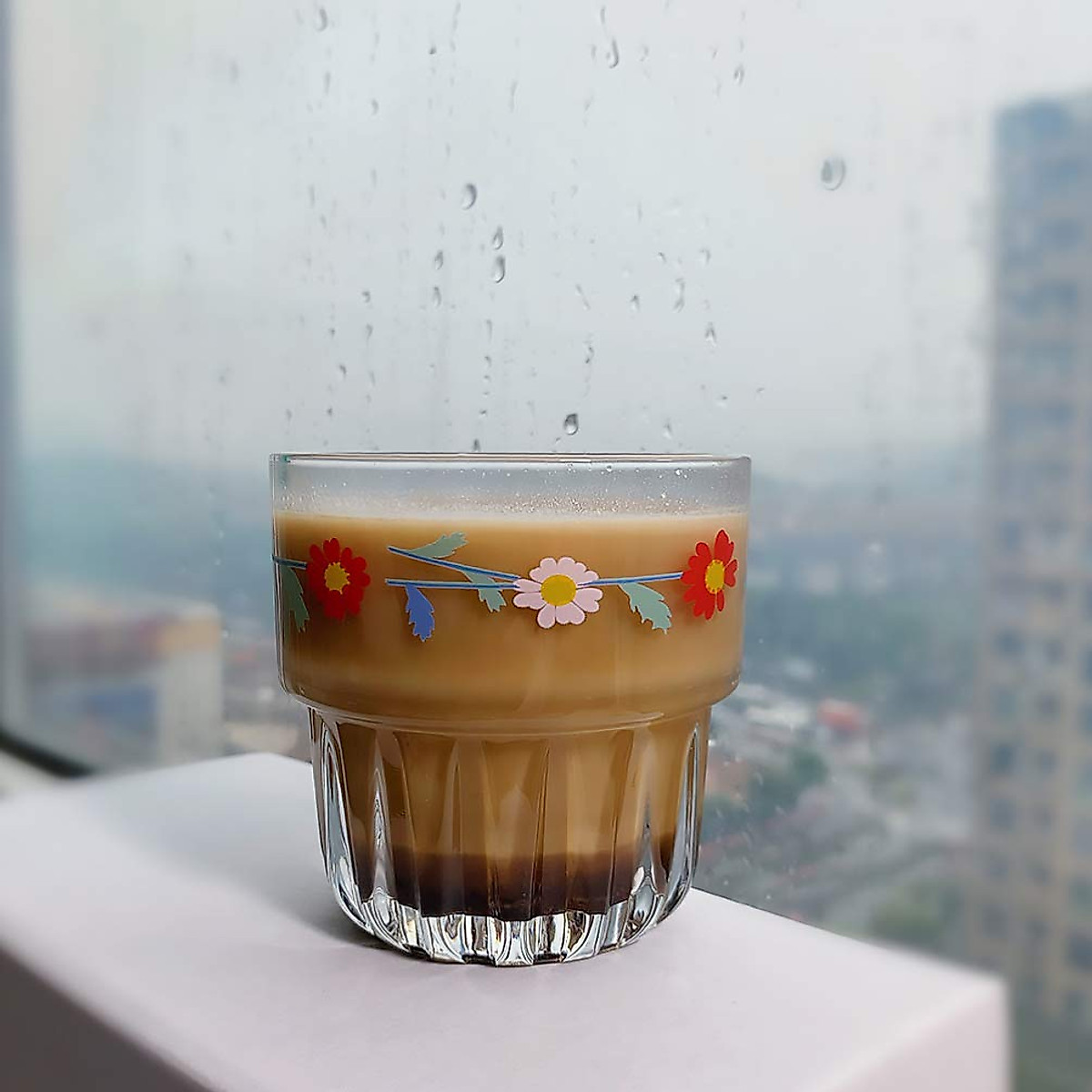 Hemoton 4PCS Romantic Water Glasses Drinking Glasses Tumblers Vintage Glassware for Juice Beverage Beer Cocktail Red