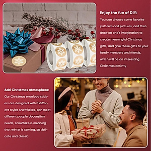 1000 Pieces 1.5 Inch Snowflake Stickers Christmas Envelope Seal Holiday Stickers Xmas Snowflake Seals Round Christmas Sticker Envelope Seal Decals for Christmas Winter Party Decor, 8 Styles