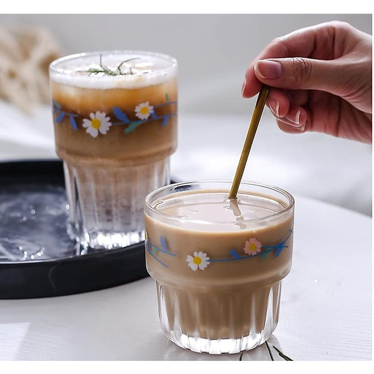 yaocoral Set of 2 Daisy Glass Coffee Cup Cute Drinking Glasses Stackable Daisy Glass Cups for Juice,Iced Coffee,Milk,Tea,Dessert,Flower Glassware Drinkware Set(blue)