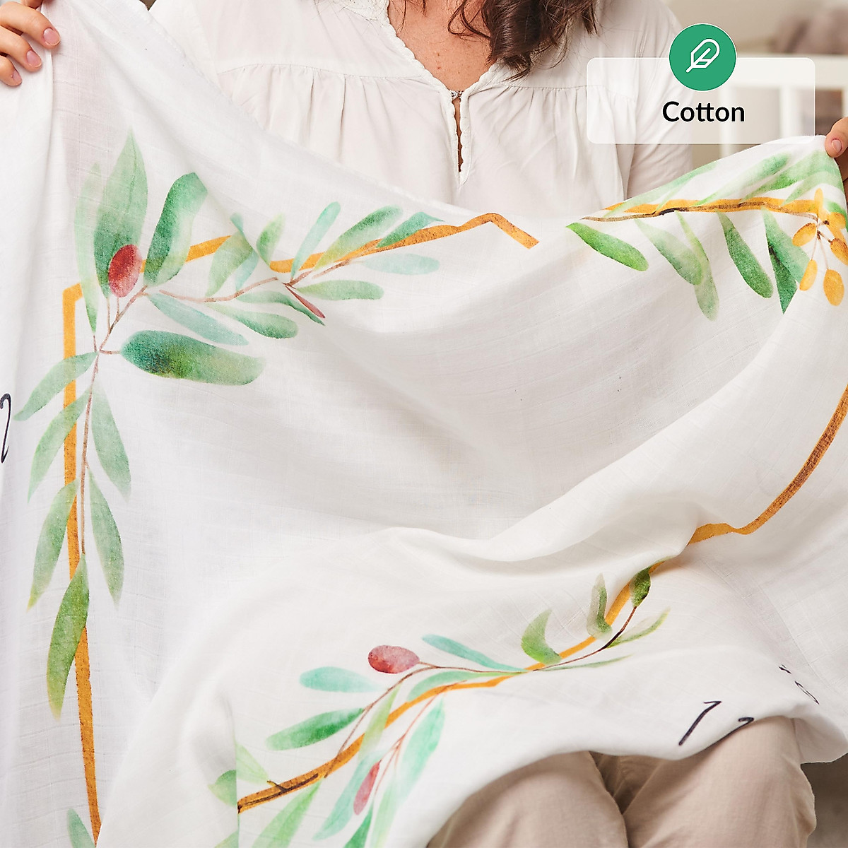 Baby Milestone Blanket | Cotton Muslin Swaddle Blanket | Monthly Photo Mat for Newborn Boy or Girl, Unisex | Frame | Personalised Baby Shower Present for New Mums | Age Mat | Includes Wooden Frames