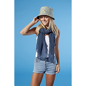 Hadley Wren Women's Reversible Bucket Hat, Floral Green, One Size