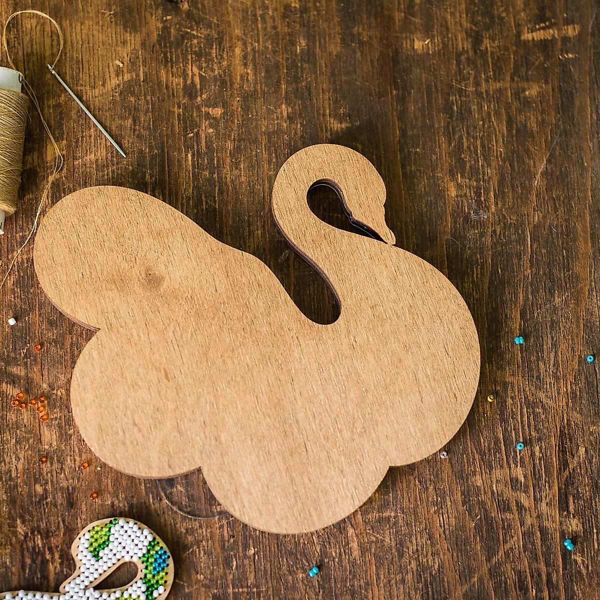 Lonjew Wood Swan Bead Storage Tray, Bead Case With Lid, Seed Beads Organizer Container Transparent Clear Lid, Bead Tray Magnet Cover, Magnetic Needle Holder