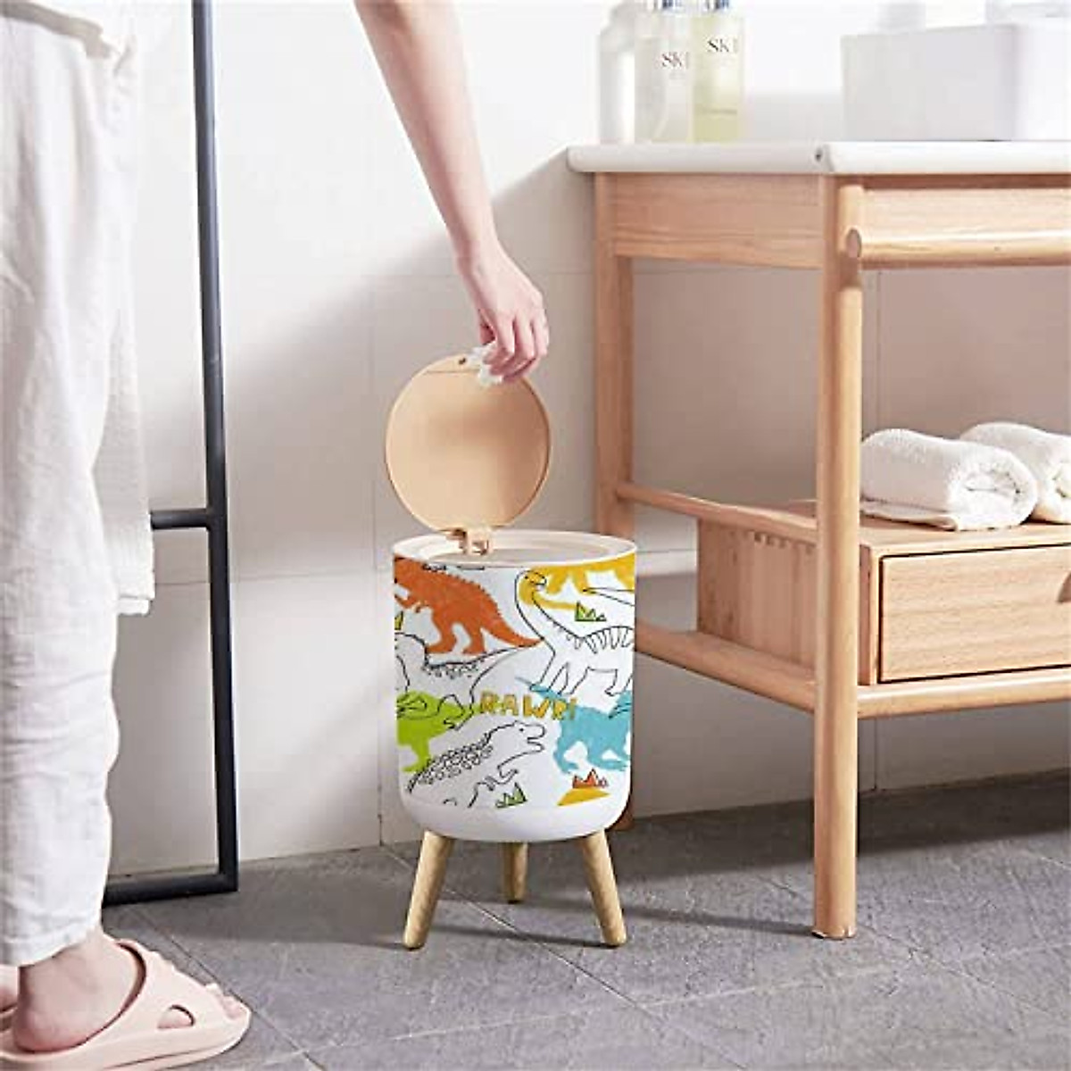SHL96PZGX Small Garbage Can with Lid Grunge Seamless with Dinosaur on White Print for Boys with Wood Long Legs Simple Human Trash Can for Kitchen, Bathroom, Dog Proof, 1.8 Gallon - 7L