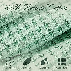 Amélie Home 100% Cotton Waffle Knit Throw Blanket, Soft Lightweight Blanket with Tassels, Decorative Breathable Textured Throw Blankets for Couch Bed Sofa, 50x60, Green