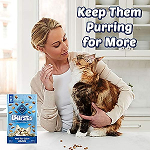 Blue Buffalo Bursts Crunchy Cat Treats, Chicken 12-oz Tub