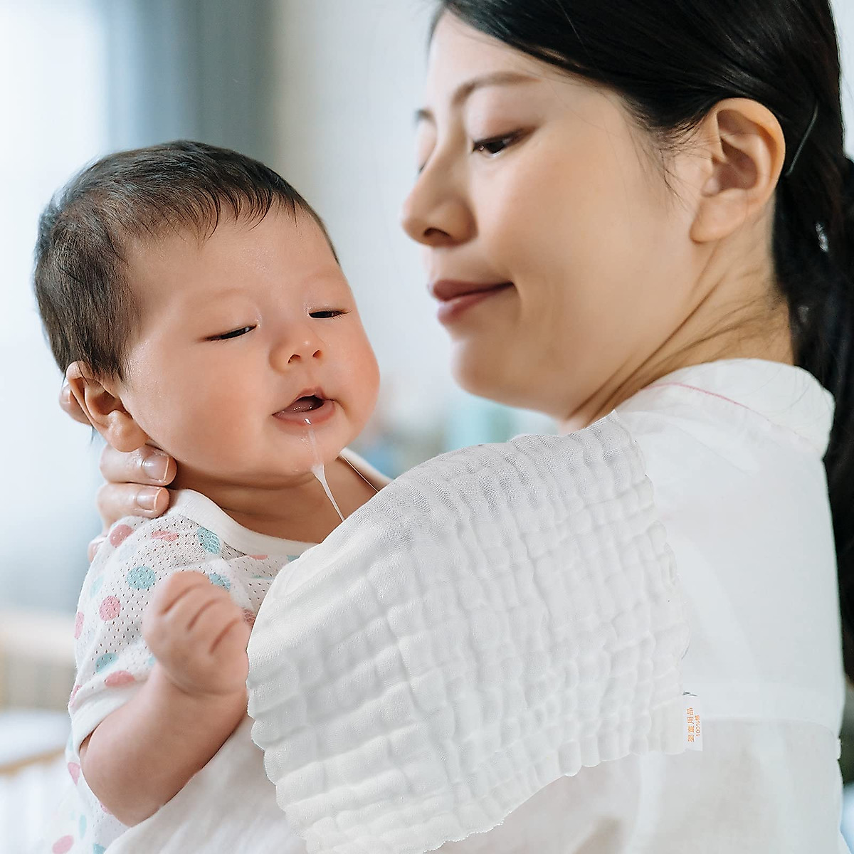 Huukeay 8 Pieces Muslin Burp Cloth Baby Bandana Drool Bibs Set Soft Baby Muslin Washcloths Adjustable Baby Scarf Bibs 6-Layer Absorbent Burp Towels for Baby Infant Newborn Teething and Drooling