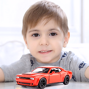 TGRCM-CZ 1/36 Scale Challenger Casting Car Model, Zinc Alloy Toy Car for Kids, Pull Back Vehicles Toy Car for Toddlers Kids Boys Girls Gift (Red)