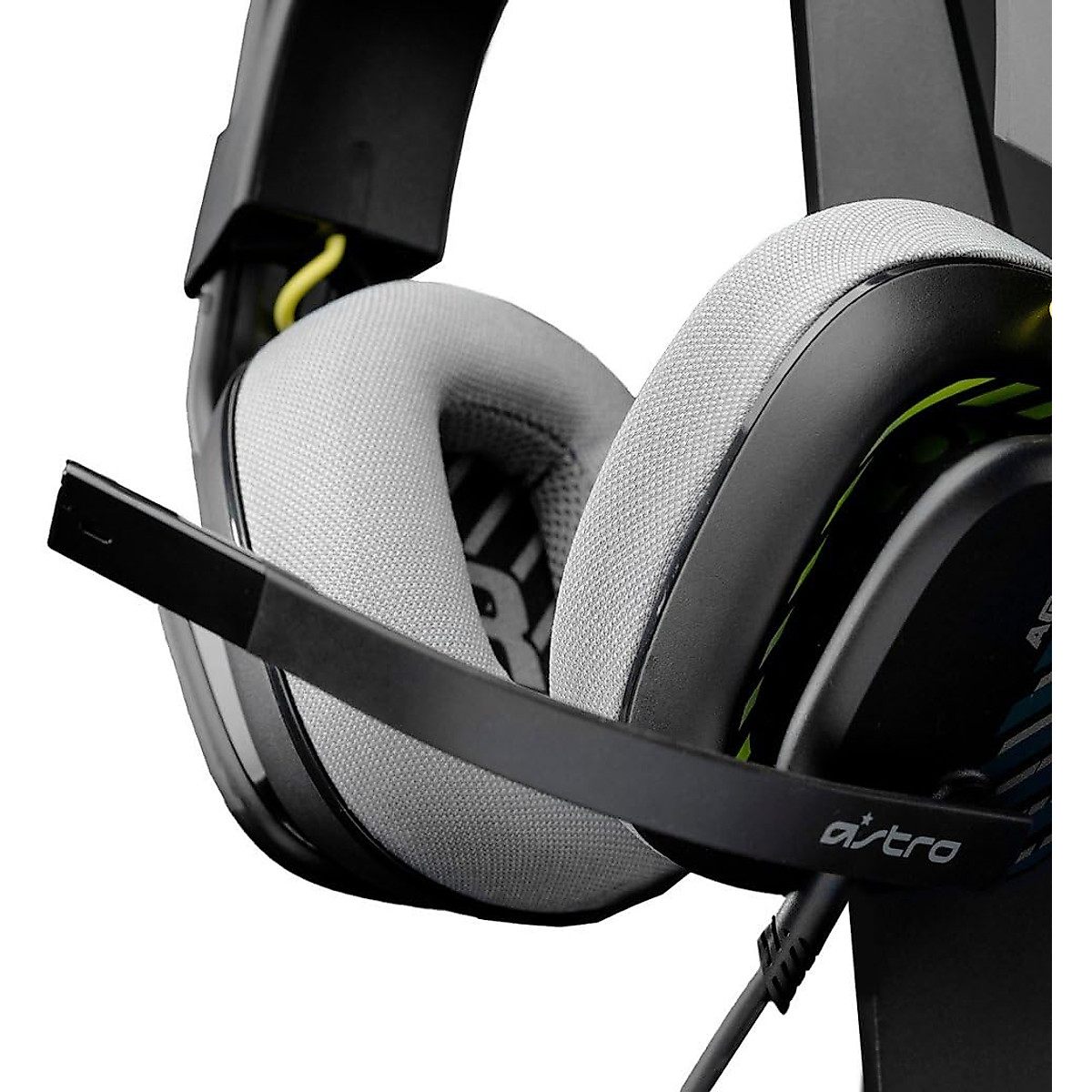 Astro A10 Gaming Gen 2 Wired Headset with flip-to-Mute Microphone for PS 5/4, and PC/Mac - Black,(939-002055_cr) (Renewed)