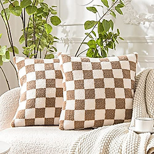 WACOMECO Decorative Throw Pillow Covers - Soft Sherpa Checkerboard Cushion Covers Faux Fur Pillow Cases for Sofa Bedroom Livingroom Car, 18 x 18 in, Khaki and Off White
