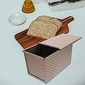 HEMOTON Toast Baking Mold Sandwich Bread Sandwich Bread Household Toast Mold Loaf Pan with Lid Nonstick Loaf Pan Carbon Steel Bread Pan Kitchen Loaf Pan Bread Baking Tin Bread Loaf Pan