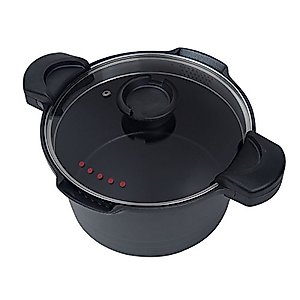 MasterPan 5 QT. Non-Stick Stock N’ Pasta Pot w/ Locking Handles and Easy Pour Strainer, 9”
