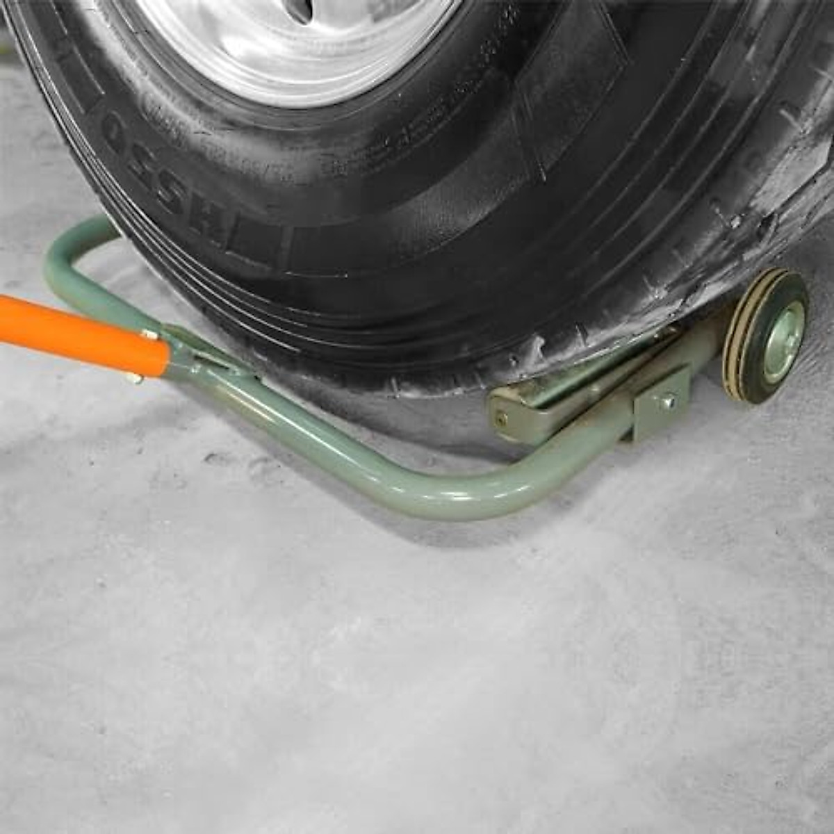 Martins Industries MSTWD Heavy Duty Wheel Dolly for Large Tires, Trucks, Buses, Semis for Shops garages, Made with Steel, 360 Degree Movement, Ergonomic Design