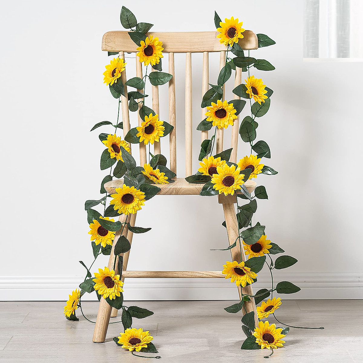 Houele 2 Pack Artificial Sunflower Garland 7.9 FT Silk Sunflower Hanging Vine with Artificial Flowers Green Leaves Wedding Table Home Decor Garden Craft Party Decoration