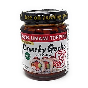 S&B chili oil w/ Crunchy Garlic 3.9 oz (Pack of 2)