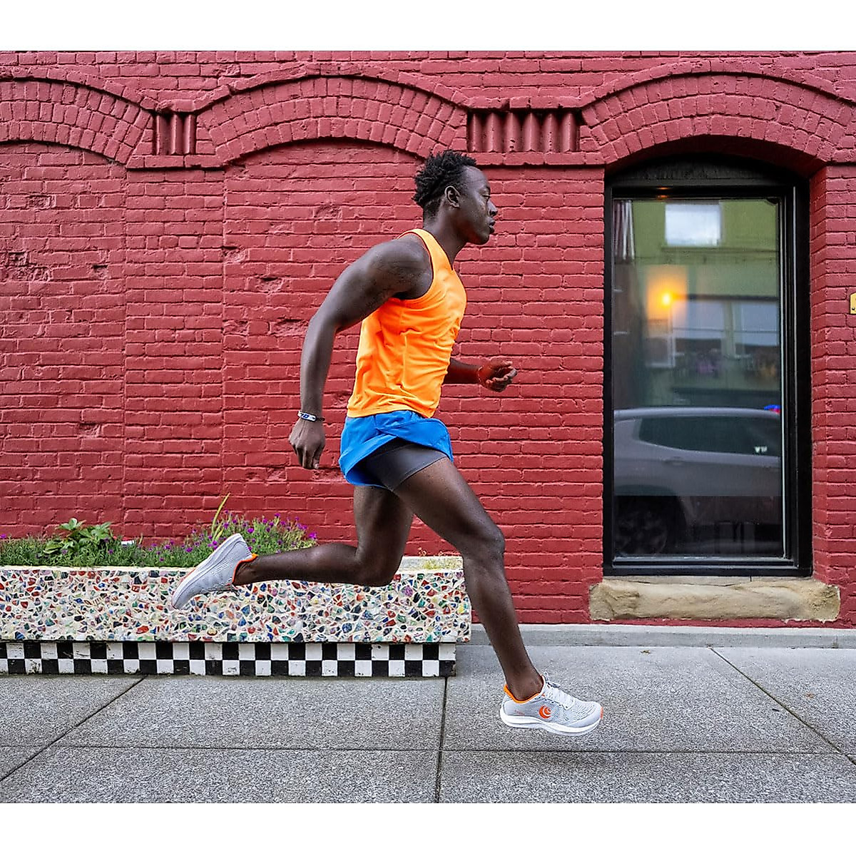 Topo Athletic Men's Fli-Lyte 5 Comfortable Cushioned Durable 3MM Drop Road Running Shoes, Athletic Shoes for Road Running, Grey/Orange, Size 12