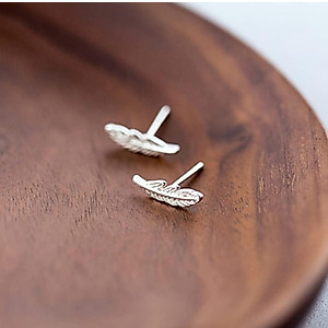 SLUYNZ Genuine 925 Sterling Silver Tiny Feather Studs Earrings for Women Sterling Silver Studs Earrings