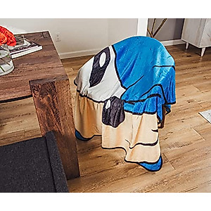 Sonic the Hedgehog Face Plush Throw Blanket | Fleece Blanket Cover, Cozy Sherpa Wrap For Sofa And Bed, Home Decor Room Essentials | SEGA Video Game Gifts And Collectibles | 45 x 60 Inches