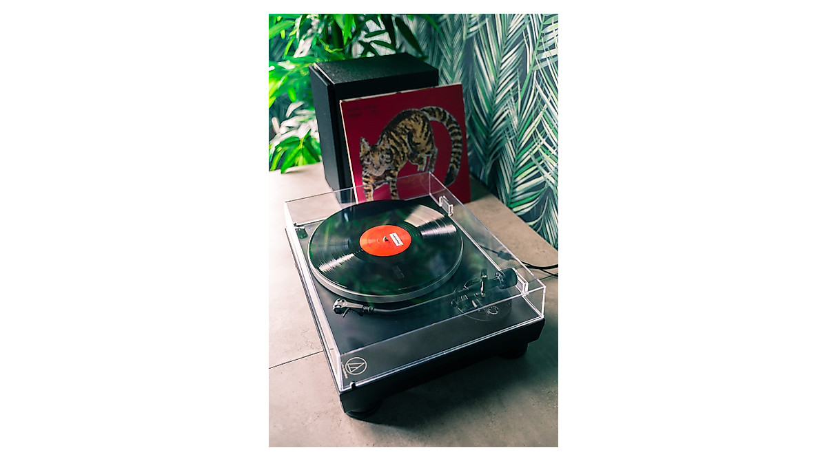 Audio-Technica AT-LP5X Manual Direct Drive Turntable