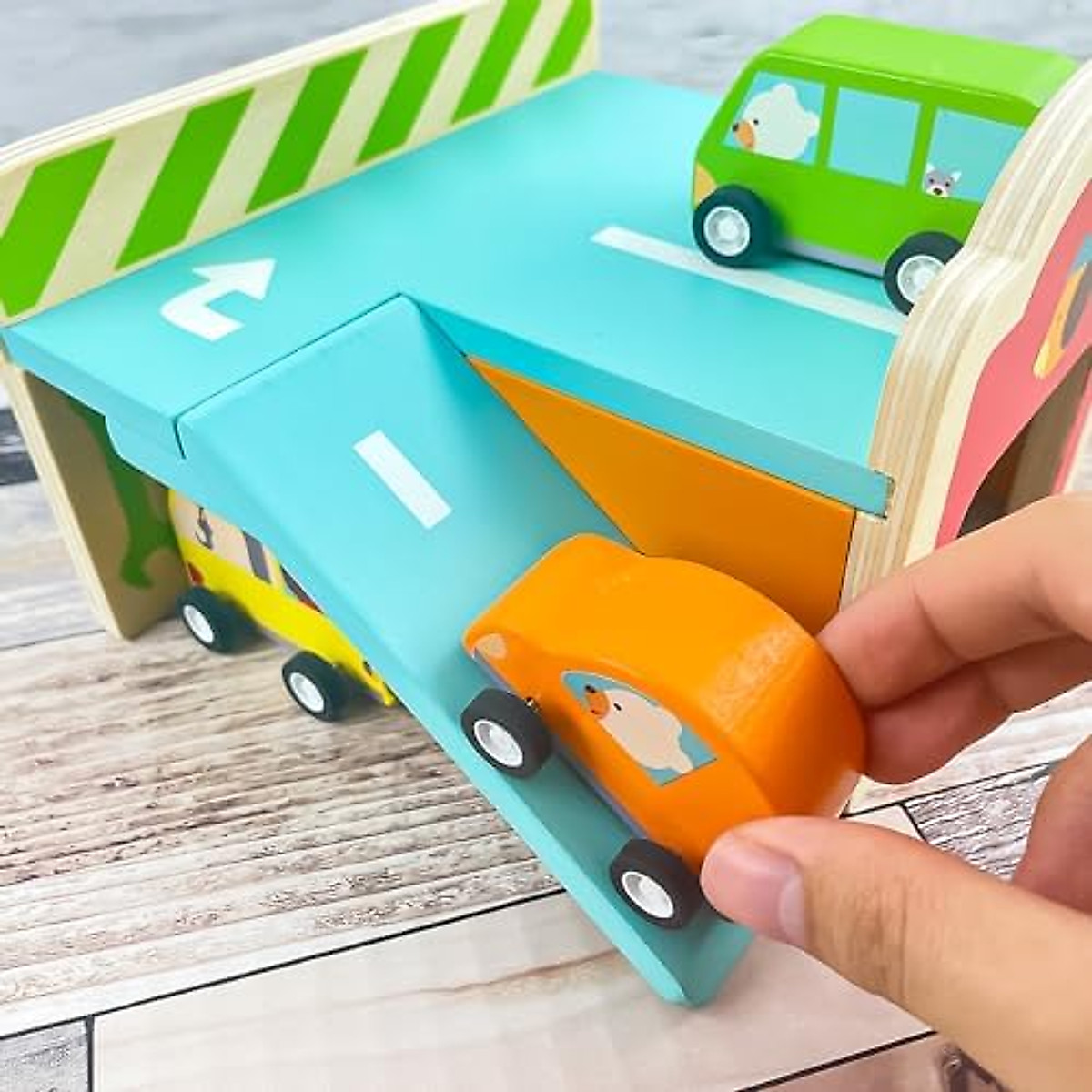 DJECO Early Learning Mini Garage - Cute Vehicle Toys for Toddlers - Fun & Creative Activity for Family & Friends - Wooden Automobile Set for Children 18+ Months Girls & Boys