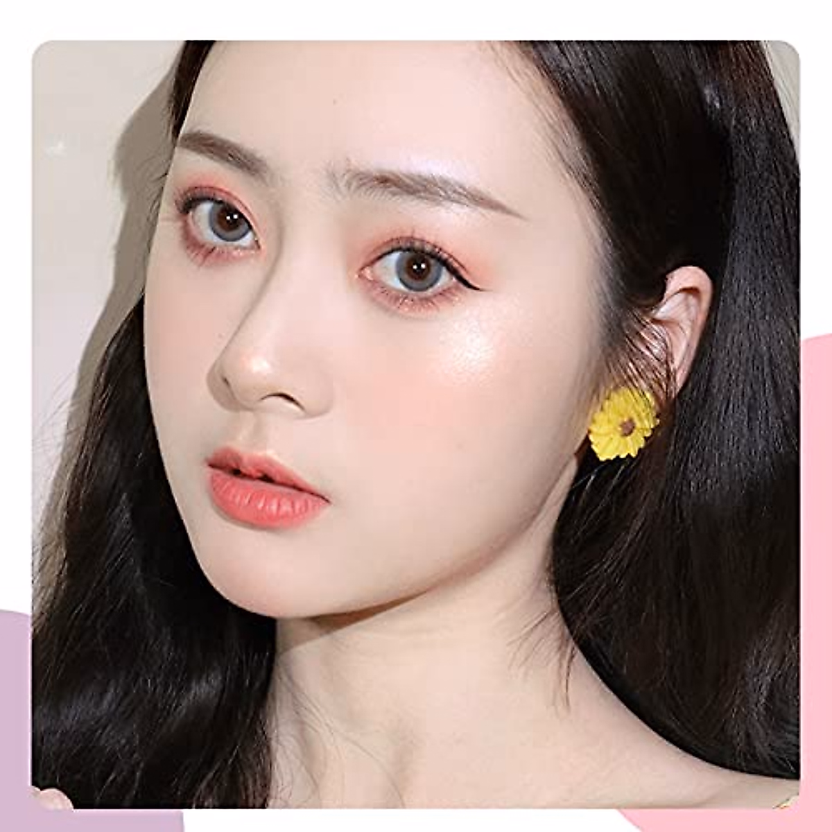 Eugeneq Highlighter with Cute Peach Shaped Plush Puff Body Face Highlighting Powder Multi-Use Cosmetic-High-gloss Beauty Powder with Glitter