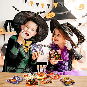 FEBSNOW 450pcs Halloween Candy Bags, 9 Styles Self Adhesive Trick Candy Bag Cellophane Cookie Bags for Halloween Trick or Treat Goodie Ziplock Bags Party Favor