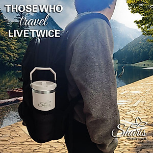 SHARIS - 30 oz Tumbler - Flip Straw - Leak Proof - No Spill - Cup Friendly -Vacuum Insulated - Handle on Top -30 oz Tumbler with Handle - Bonus 1Straws 1 Cleaning Brush (Light Green)