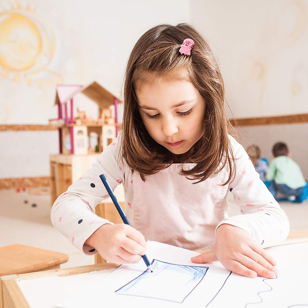 WILLBOND 100 Pieces Mini Hair Claw Clip Plastic Small Colorful Hair Clamps Clips Tiny No-slip Jaw Hair Clip with Box Container for Women Friends Styling Hair Accessories(Mixed Colors)