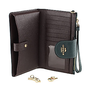 Coach Boxed Crossgrain Tech Wallet With Charms (Forest Green)