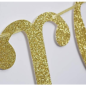 Gettin' Hitched Gold Gliter Banner, Fun Engagement, Bachelorette Party Decorations (Gold)