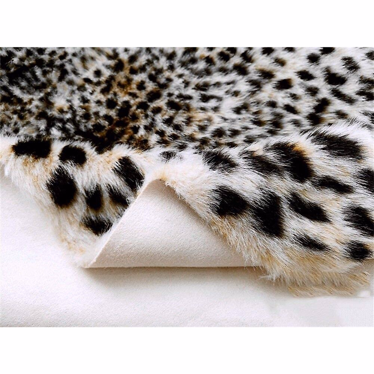 Leopard Print Area Rug - Faux Fur Non-Slip Cheetah Rug Small Accent Distressed Animal Print Hide Rugs Floor Carpet for Door Mat Entryway Bedrooms Laundry Room Decor (3.3x2.95Ft, Leopard)