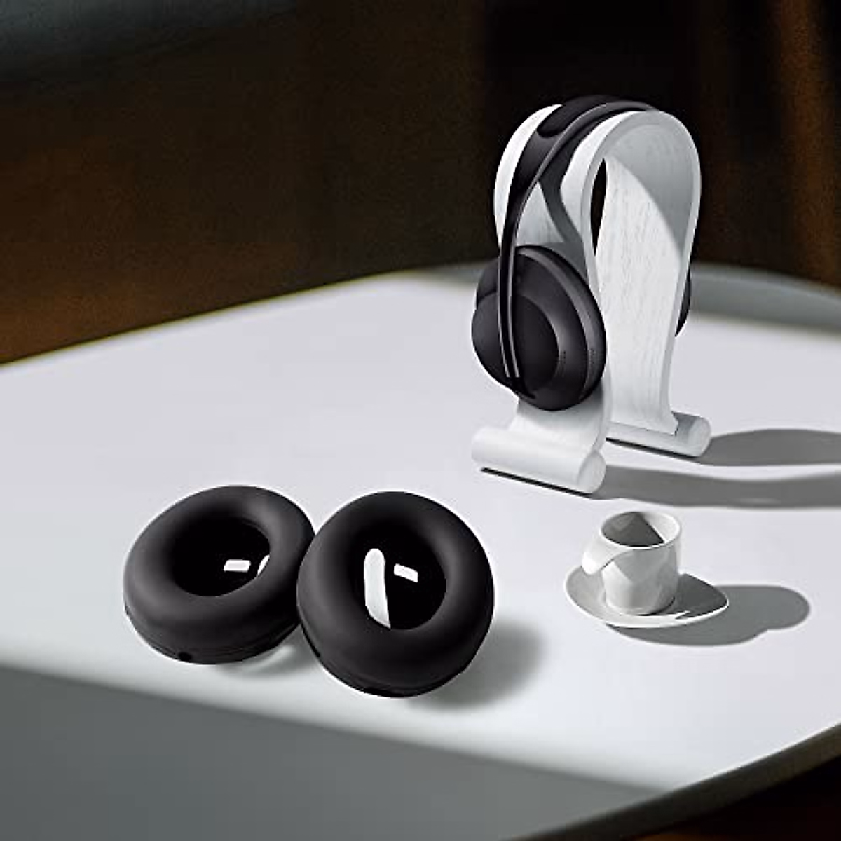 kwmobile TPU Silicone Covers Compatible with Bose Noise Cancelling 700 / NC700 (Set of 2) - Headphone Cover - Black