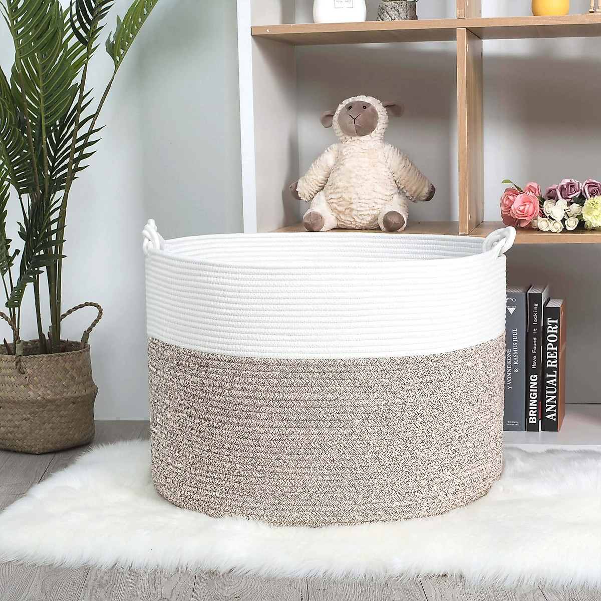 MINTWOOD Design Extra Large 22 x16 Inches Decorative Woven Cotton Rope Blanket Storage Basket Bin Living Room and Laundry Hamper for Pillows, Pool Towels, Dog Toys, Shoes, Light Brown