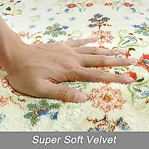 Uphome Non-Slip Floral Beige Area Rug 3' x 5', Rustic Distressed Accent Throw Rugs Machine Washable Shag Collection Floor Carpet for Bedroom Living Room Home Decor