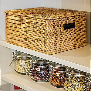 FIYAMMY Rattan Basket With Lid, Large Lidded Basket For Storage Rattan Box(15.3" L×11.4"W×9.5"H)