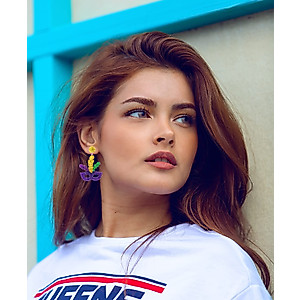 Mardi Gras Dangle Earrings for Women, Carnival Theme Mask Lips Hat Lobster Modelling Earrings, Mardi Gras Acrylic Earrings for Holiday Mardi Gras (B)