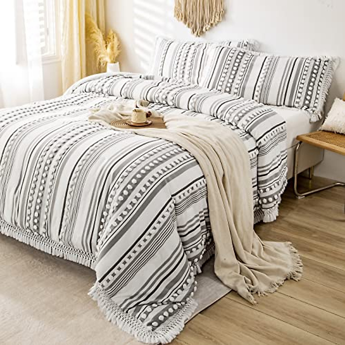 BEDLORE Boho Comforter Set Full/Queen Size, Tufted Gray and White Striped Ball Pom Pom Bedding Set with Tassel Fringe, Farmhouse Shabby Chic Bed Comforter with 2 Pillowshams for All Seasons
