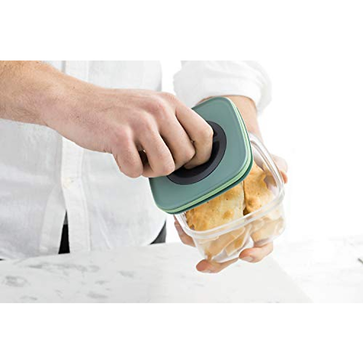 Berghoff LEO PP 2Pc Smart Seal Food Container 0.42 qt, 1.7 qt, Airtight Lid, Silicone Ring, Stackable, Twist Lock, Maximizes Storage Space