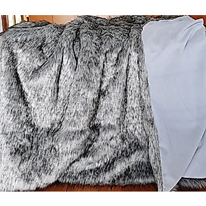 Starose Luxurious Faux Fur Throw Fake Wolf Fur Throw Blanket Couch Throw Bedspread Comforter Gray Queen Size 79"x90"