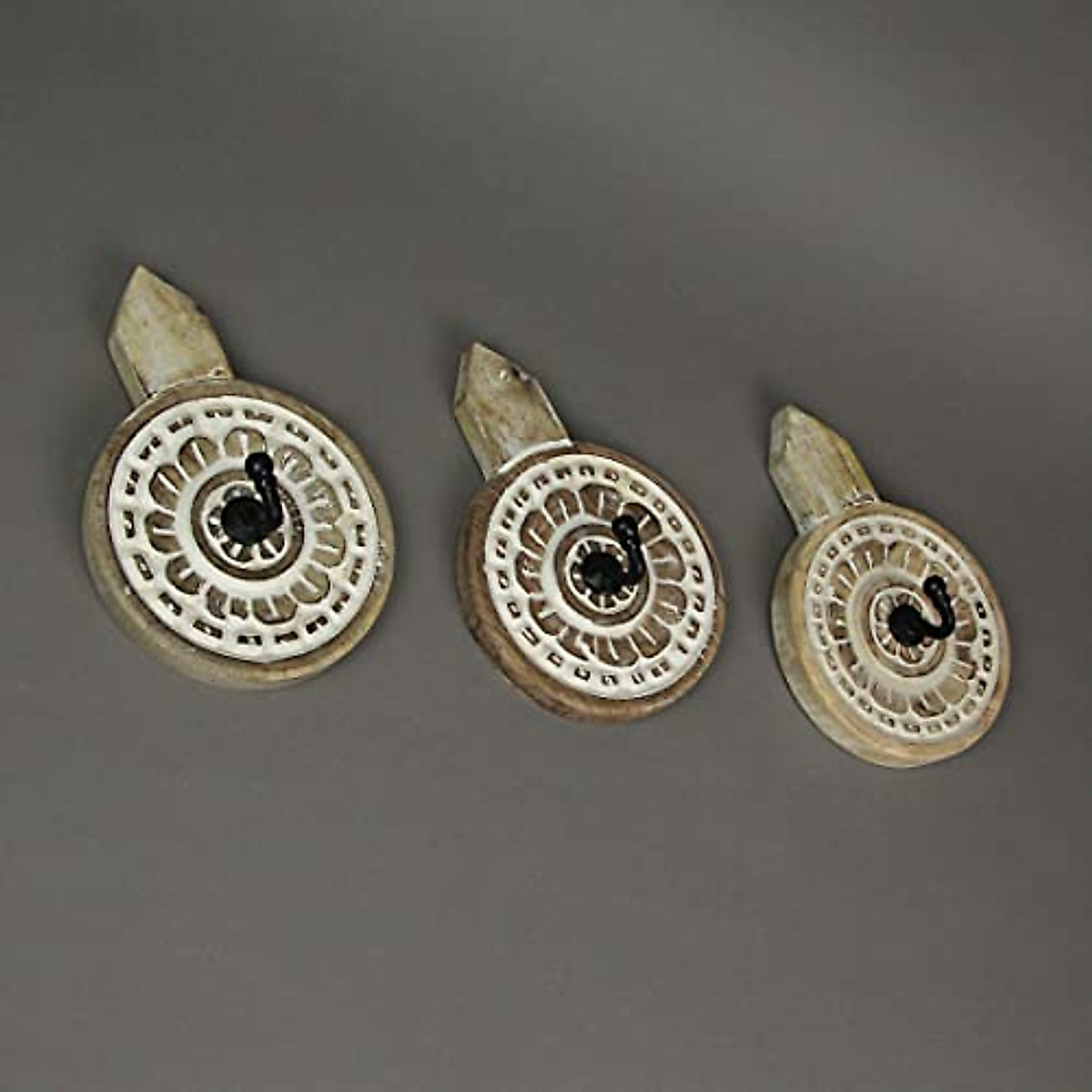 Things2Die4 Set of 3 Hand Carved Wooden Wall Hooks Decorative Floral Coat Towel Hanging Art Brown One Size