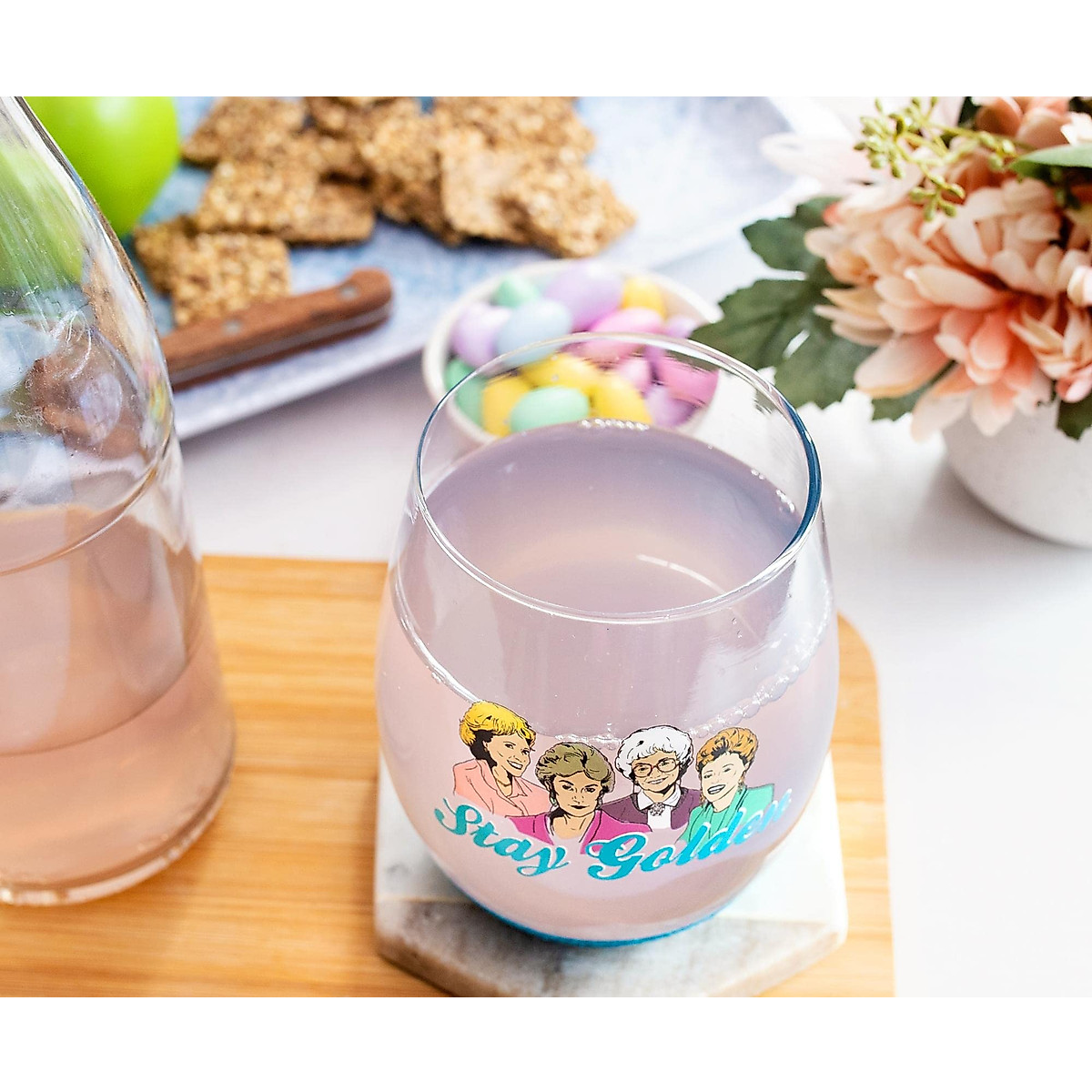 The Golden Girls "Stay Golden" Glitter Teardrop Stemless Wine Glass | Tumbler Cup For Mimosas, Cocktails | Holds 20 Ounces